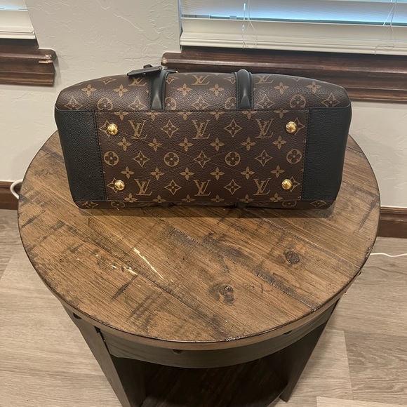 Louis Vuitton | Bags | Louis Vuitton Soufflot Mm | Poshmark